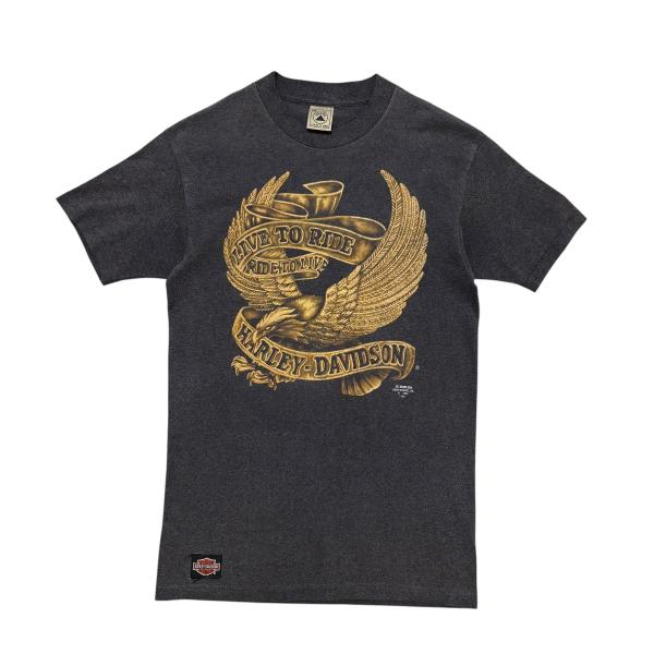 商品/ 90s ハーレーダビッドソン HARLEY-DAVIDSON 半袖Tシャツ商品説明/ DELTA社のアメリカ製シングルステッチのボディに、3D Emblemが1991年に制作したHarley-Davidsonのプリントが入る一着です...