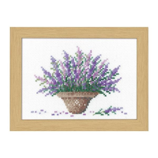 月日の流れを美しい季節の花々で表現したクロス・ステッチキットです。暮らしの中に彩りのある優雅な空間を。壁掛け・スタンド兼用できる専用の額付き。<br>●こちらの商品は、北海道・沖縄・離島への配送は、別途送料がかかる場合がございま...