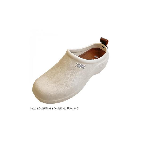 コロンとしたフォルムが可愛い、軽い履き心地のEVAスリッポンです。インソールを外してスリッポン本体を丸洗いできます。<br>●こちらの商品は、北海道・沖縄・離島への配送は、別途送料がかかる場合がございますので、予めご了承くださいませ。