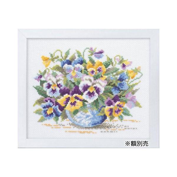 表情豊かで可憐に咲く色とりどりの花たち。そんな心を潤すやさしく美しい花々を集めたクロスステッチキットです。技法は、すべてクロスステッチを使用しています。技術レベルは、初級〜中級者向です。<br>●こちらの商品は、北海道・沖縄・離...