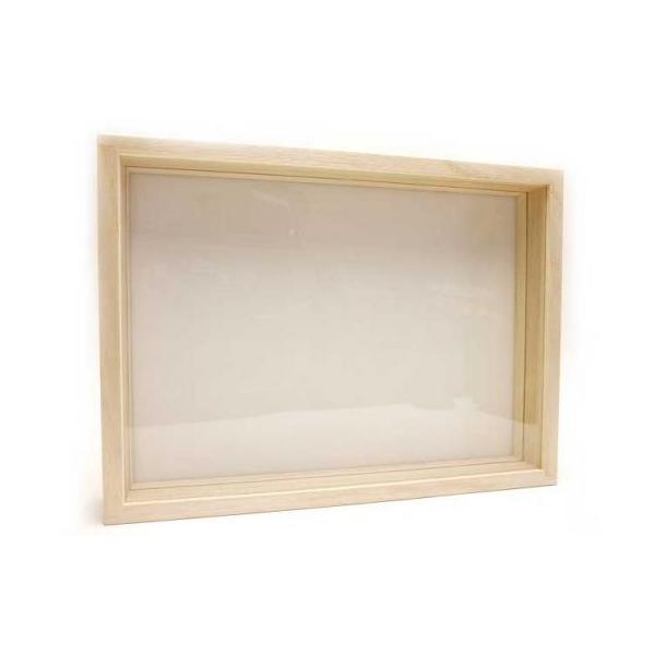 ２０１５年７月２４日入荷分よりロットが変わりました。底板の一部に合板を利用することにより強度、耐久性共に上がっております。２０２２年２月１０日入荷分よりロットが変わりました。桐製標本箱：大型（ガラス蓋）Ver.2016サイズ：345×255...