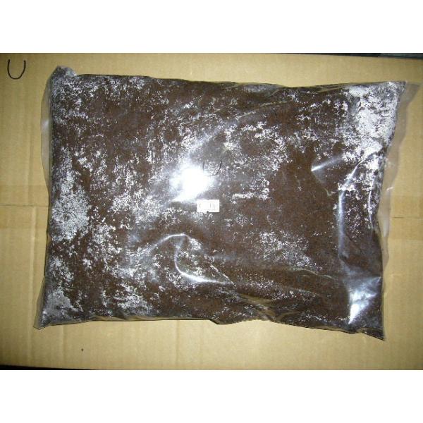 Uマット５Ｌ12袋1箱の販売です。RTN養殖場での莫大な飼育実績の裏付けによりようやく完成に致った難虫飼育攻略マットです。丁寧な発酵生産過程を経て多種多様なクワカブ達に使用可能。特にミヤマ類に効果絶大です。お好みの水分調整だけでそのまますぐ...