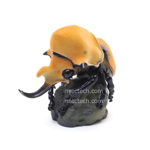 【動物の惑星】エレファスゾウカブト フィギュアMegasoma elephas elephas最大全高：約50mm最大全幅：約55mm重さ：約29g※台座含む※目安としてお考えください※手のひらにポンと乗るサイズ感素材：PU樹脂Made i...