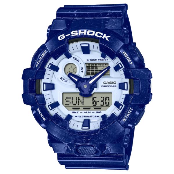 タフネスを追求し進化を続けるG-SHOCKから、青花(磁器)※をモチーフとした非常に美しいG-SHOCKの登場です。綺麗な青と白い文字盤がとても上品なデザインとなっています。ベースモデルはオクタゴンベゼルのGA-700を採用しています。青花...
