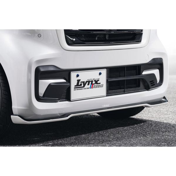 スポーツテイストを取り入れたType-Sシリーズでフロントフェイスを簡単にイメージチェンジ適合車種： N-BOXカスタム…JF5/6 （2023.10-）適合に関して念のため メーカーページをご確認下さい。■商品タイプ：SilkBlaze ...