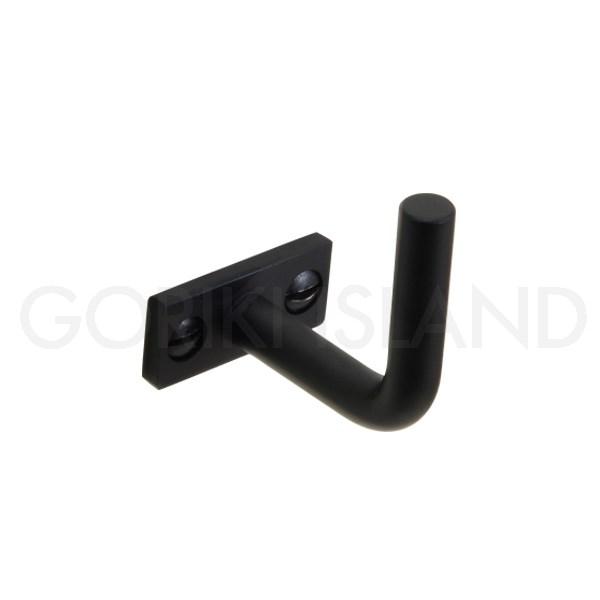 メーカー直送のため代引きでの決済は不可となります。銀行振り込み・コンビニ・クレジット・後払い決済でご購入下さい。フック PF ranka SQ BKシンプルに削ぎ落されたシルエットが魅力の【PFシリーズ】太めの紐もしっかり掛けられるフック人...