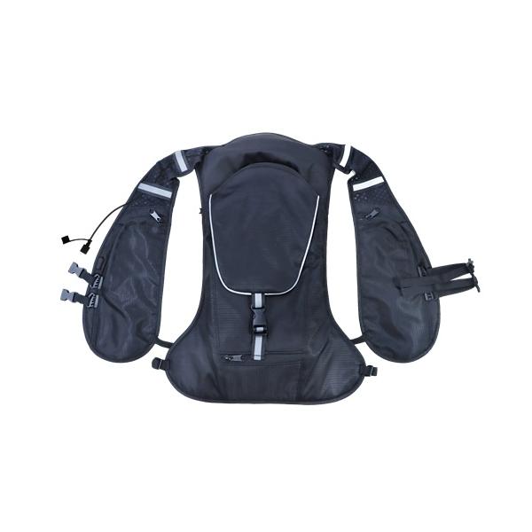 プロモート 循環式水冷ベスト PC-JSV01＜特長＞●ポンプとタンクを分解せずに手洗いでき、組立の手間いらず●首までヒンヤリを感じさせる冷却構造●氷などで冷やした水をホースに循環させ、身体を涼しくします●実用新案登録出願済＜仕様＞●ポンプ...