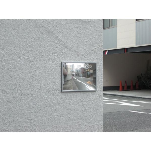 メーカー直送のため代引きでの決済は不可となります。銀行振り込み・コンビニ・クレジット・後払い決済でご購入下さい。マジカルミラー300×220×8 ヨコ型 MC-M-yoko外観とフィットするオシャレでワイドなミラー。フラット（平面）なのに見...