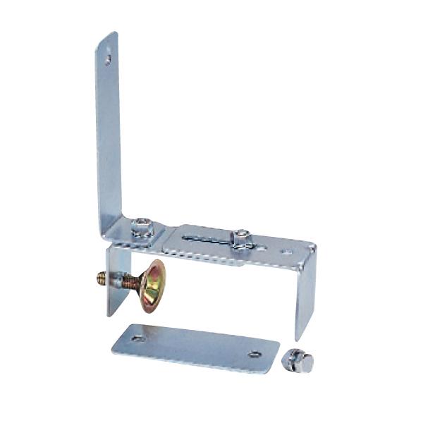 メーカー直送のため代引きでの決済は不可となります。銀行振り込み・コンビニ・クレジット・後払い決済でご購入下さい。どこでもクランプ 挟込金具 SK-10ブロックや門扉などに、はさみ込んで取り付けられる金具です。取り付け場所に穴をあけずに固定で...