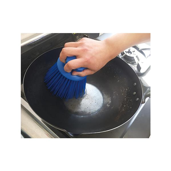 メーカー直送のため代引きでの決済は不可となります。銀行振り込み・コンビニ・クレジット・後払い決済でご購入下さい。TAKASAGO 高砂 ＨＰササラブラシ 丸型 青 55860鍋・フライパン洗浄に最適。＜特徴＞異物混入対策用のササラです！太く...