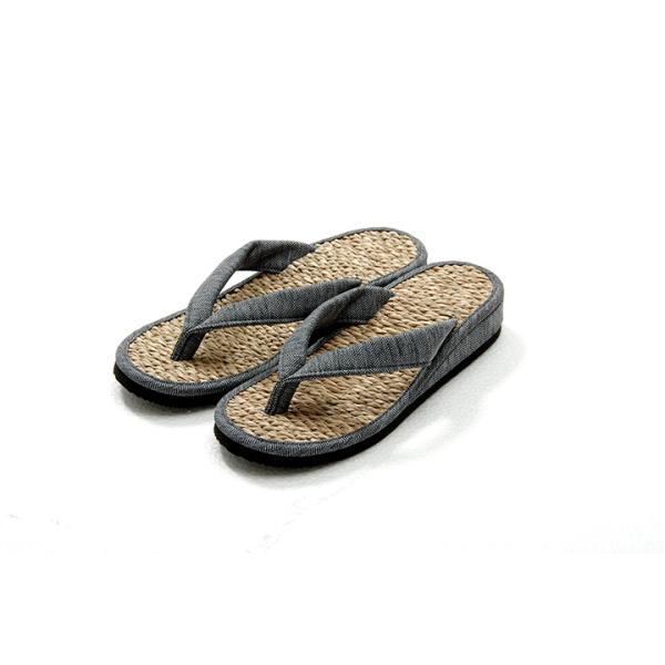 ■ 大切な方へのプレゼントとしても最適な七島い草の草履です。■ ラッピング付きなので、母の日、父の日ギフトや敬老の日ギフト、誕生日プレゼントとしておすすめです。■ 表面は湿気に強く丈夫なベトナム産の七島イ草を使っており、耐久性があります。■...