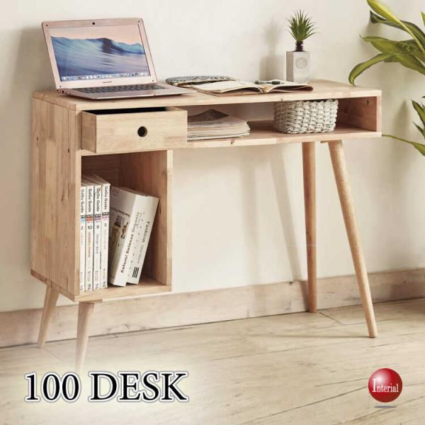 【発売日：2025年12月31日】幅100cmというコンパクトなサイズにもかかわらず、収納力抜群の片袖デザインのデスクです。天板の下はワイドなオープン棚になっていて、書類やキーボードなどの収納に便利です。端には引出しを配置、無垢材で箱組され...