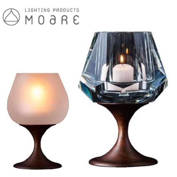 特別な日のダイニングを彩るキャンドルホルダー！【サイズ】■W100×D100×H150mm【材質】■フロストガラス■クリスタルカットガラス■ウォルナット【備考】■仕上げ：クリアマット塗装■キャンドル1個付き（カメヤマ製）■生産国：日本■構造...