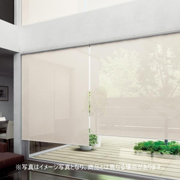 ■製品名：ロールスクリーン（ソフィ）■製作対応：オーダー■メーカー：ニチベイ■生地名：シルバースクリーン■生地機能：防炎・抗菌・UVカット・遮熱■生地品番：N8310〜8315■この生地は洗濯できません■透過度：シースルー■カラー：N831...