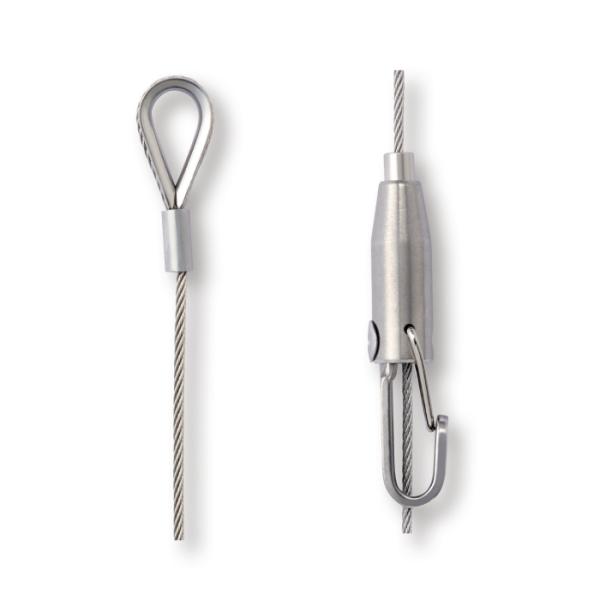 ■TOSO カーテンレール■商品名：ピクチャーレール ハンガーE E2000■梱包：1本入り■サイズ：2000ｍｍ■素材：ステンレス・ステンレスワイヤー■許容荷重：30kg■フック部を上下にスライドして位置を調節できます。※1ケの対象物にハ...