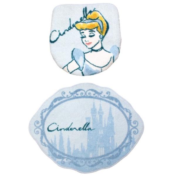 ディズニープリンセスで大人気のシンデレラのトイレフタカバー＆マットの2点セット☆【素材】 ■蓋カバー表側：パイル/ポリエステル100％、基布メッシュ部分/ポリプロエピレン100％、不織布/ポリエステル100％■マット表側：パイル/ポリエステ...