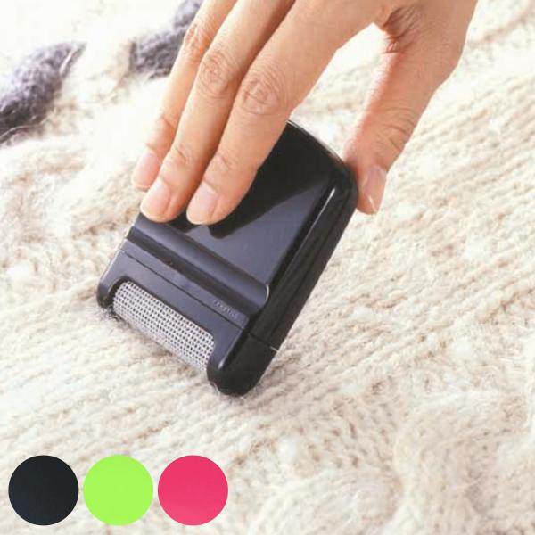 サイズ/約幅6.6×奥行7.7×高さ1.7cm重量/約33g内容量/1個材質/本体：ABS樹脂ネット生地：合成繊維(ポリエステル)種類/ブラック、グリーン、ピンク生産国/日本製●様々なものに使える便利な毛玉おとしです。●メッシュ生地で毛玉を...