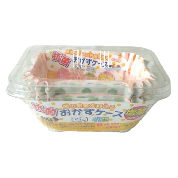 サイズ/約底面幅6×底面奥行4.4×高さ3 cm内容量/32枚（ピンク：10枚、グリーン：12枚、イエロー：10枚）材質/抗菌加工PBT・紙生産国/日本製電子レンジ/使用可能オーブン/使用可能●お弁当をカラフルに彩る水玉柄のおかずカップ（四...
