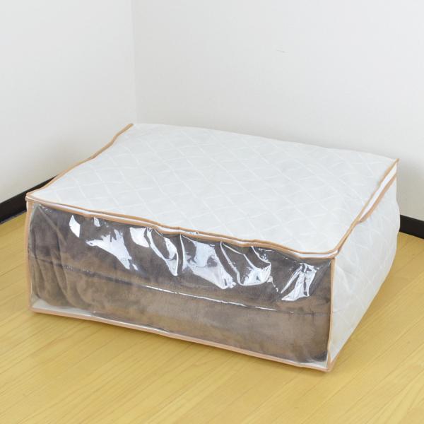 サイズ/約幅70×奥行55×高さ28cm内容量/1個材質/本体：ポリプロピレン不織布窓：EVA樹脂ファスナー：ポリエステルバイアステープ：ポリプロピレン成分/ピレスロイド系防虫剤・有機系抗菌、防カビ剤生産国/中国製●両開きファスナーで上フタ...