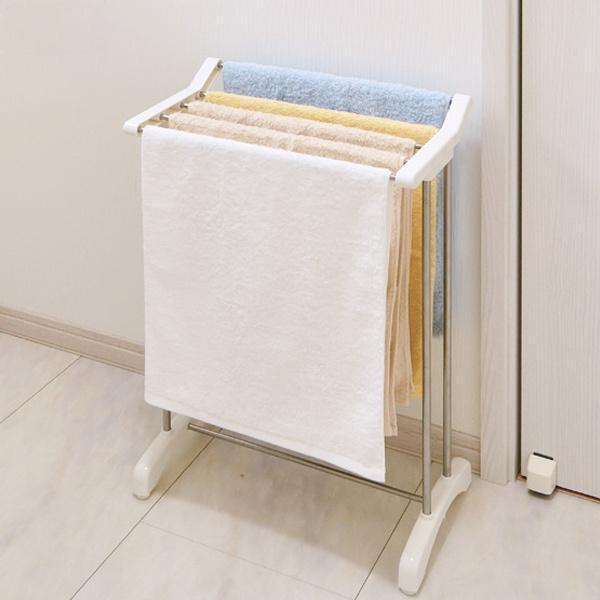 サイズ/約幅40.5×奥行23.2×高さ60cm内容量/1台材質/本体：ステンレスパイプ樹脂部品：ABS樹脂金属部品：スチール（メッキ）・ステンレス生産国/中国製耐荷重/約5kg組立状態/お客様組立品●シンプルで使いやすいタオルハンガーです...