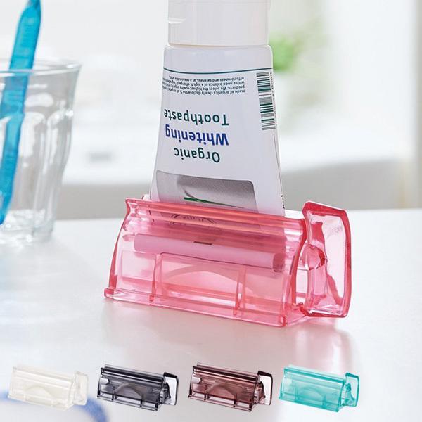 サイズ/約幅9.7×奥行4×高さ4.5cm重量/約45g材質/本体・軸：ポリカーボネート樹脂ベース：6ナイロン種類/クリア、グレー、ライラック、ブルー、ピンク生産国/日本製●ムダなく使えて見た目もキレイ●化粧品や調味料など用途は様々●収納用...