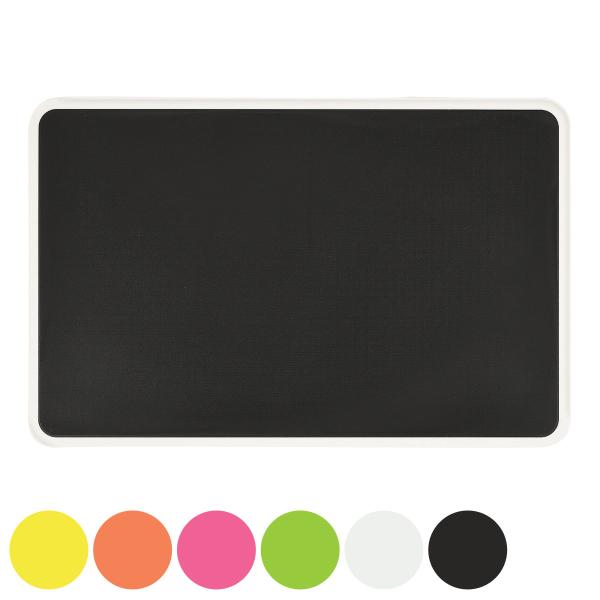 サイズ/約横32.5×縦21cm厚さ：約0.9cmまな板部：約0.5ｃｍ内容量/1個材質/本体：ポリプロピレン、抗菌剤バクテキラー縁部：エラストマー種類/ホワイト、グリーン、ピンク、オレンジ、イエロー、ブラック生産国/日本製耐熱温度/90度...