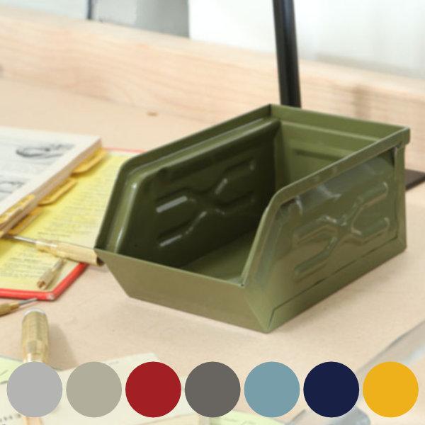 サイズ/約幅10×奥行16×高さ7.5cm内容量/1個材質/スチール種類/Galvanized、Ivory、Red、Raw、Saxblue、Olive、Navy、Yellow生産国/中国製スタッキング/可能●不思議と心を惹きつけるミニサイズ...