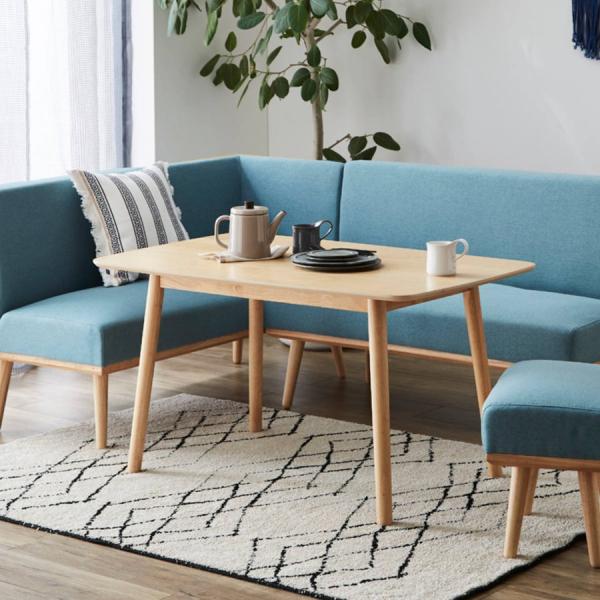 サイズ/約幅120×奥行75×高さ65cm重量/約20kg内容量/1台材質/天板：ビーチ突板、テーブル脚：ラバーウッド生産国/ベトナム製アジャスター/付き耐荷重/約30kg組立状態/組立品お届け梱包数/1個口●美しい木目のシンプルなダイニン...