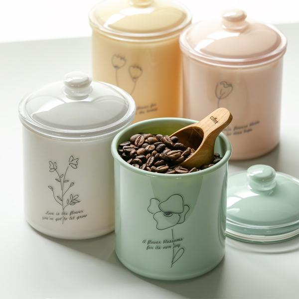 サイズ/約高さ13.5cm直径：約10cm容量/約500ml内容量/1個材質/AS樹脂種類/ピンク、グリーン、イエロー、グレー生産国/日本製食器洗い乾燥機/使用不可電子レンジ/使用不可●樹脂製キャニスター500ml●調味料の整理から小物の整...