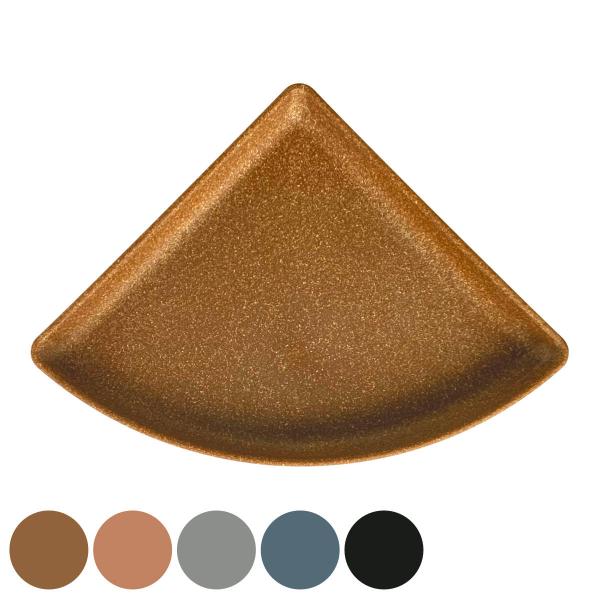 サイズ/約幅27.5×奥行20×高さ3.4cm内容量/1枚材質/ポリプロピレン（木粉入り）種類/ナチュラル、素焼き、グレー、ネイビー、ブラック原産国/日本●扇型が個性的なコーナーポット専用のコーナープレート（S）です。●暗くなりがちなデット...