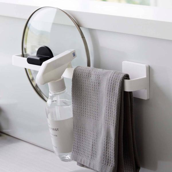 サイズ/約幅36×奥行5×高さ6cmタオルバー：約幅35×奥行3.7cmフィルムフック接着面（1つあたり）：約幅6×高さ6cm内容量/1個（本体、フィルムフック×２）材質/本体：ABS樹脂フィルムフック：ポリカーボネート・PET・ポリウレタ...