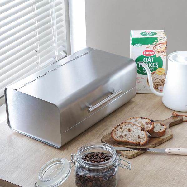 サイズ/約幅36×奥行22.3×高さ14.5cm内容量/1個材質/ステンレスカラー/シルバー●キッチン周りをすっきり快適に●薬や工具の収納にも●マグネット対応●取っ手付き小物収納 小物ケース 調味料ラック スパイスラック 収納ラック 収納ケ...