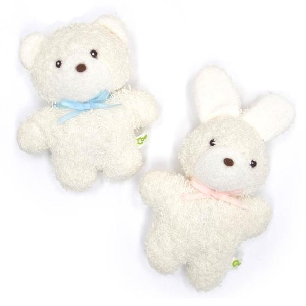 サイズ/約幅9×奥行4×高さ10cm内容量/1個材質/綿100％種類/ブルー、ピンク生産国/日本製対象年齢/0歳から●ママの肌の感触に似た柔らかくて、やさしい手触りのガラガラです。●安心の日本製で、何十年も知育玩具を作り続けている職人さんが...