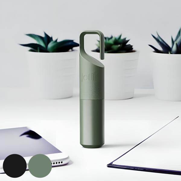 サイズ/約高さ15.5cm直径：約3.5cm重量/約55g容量/約55ml材質/ボトル：ステンレススチールホルダーキャップ：OBPポンプ：ポリプロピレン種類/カーボン、オリーブ生産国/中国製●外出先でもスタイリッシュに使える携帯用詰め替えボ...