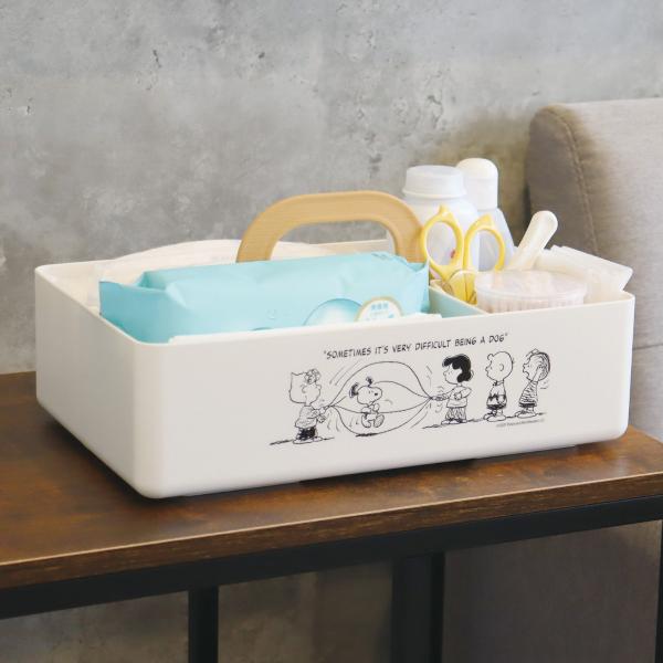 サイズ/約幅28×奥行18.5×高さ13.5cm重量/約395g内容量/1個材質/ポリプロピレン生産国/日本製スタッキング/可能●赤ちゃんのお世話セット用の収納ケースです。●おしきふきや綿棒、保湿クリームなど必需品をまとめて収納することがで...