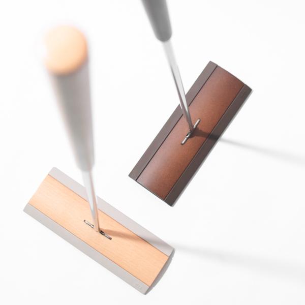 サイズ/約幅26×奥行9.5×高さ102cm重量/約430g内容量/1個材質/ヘッド：特殊配合エラストマーベース、グリップ：天然木柄、ヒンジ：ステンレス種類/ブラウン、ナチュラル生産国/日本製●インテリアに馴染むフロアワイパー●きれいに拭き...