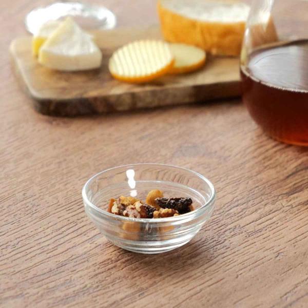 サイズ/約高さ3cm直径：約7.5cm重量/約70g容量/約70ml内容量/1個材質/全面物理強化ガラス生産国/フランス製耐熱温度/120度食器洗い乾燥機/使用可能電子レンジ/使用可能オーブン/使用不可●ディップソースの盛り付けに使えるボウ...