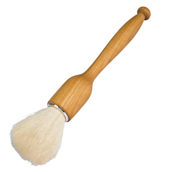 サイズ/約横2.5×縦19cm内容量/1本材質/本体：ブナ、ブラシ：山羊毛生産国/ドイツ製●ドイツ老舗ブラシメーカー「REDECKER」のホコリ取りブラシです。●山羊の細い毛は、細かな部分チリやホコリをやさしく払うことができます。●コレクシ...