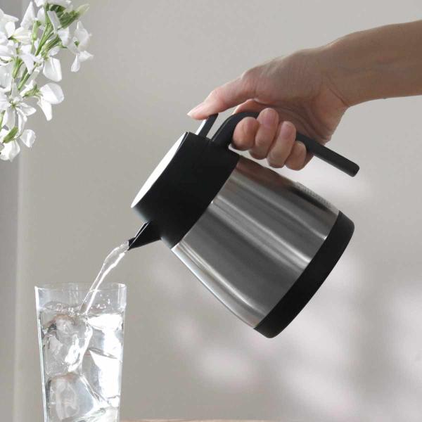 サイズ/約幅16×奥行11.5×高さ15.5cm重量/約434g容量/約500ml内容量/1個材質/本体内側：18-8ステンレス鋼本体外側：ステンレス鋼口がね・ハンドル・ふた栓・開閉レバー：ポリプロピレンパッキン：シリコーンゴム生産国/中国...