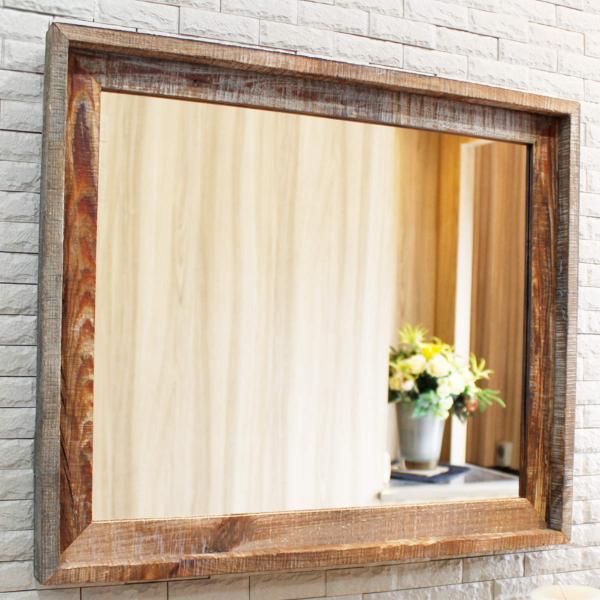 サイズ/約幅44.5×高さ52.5cm厚さ：約3.5cm重量/約2.3kg内容量/1枚材質/3mm厚ミラー、パイン材（古木材）生産国/日本製●味のある木枠のウォールミラー44.5×52.5cmです。●ヴィンテージ感のある古木材を使用していま...