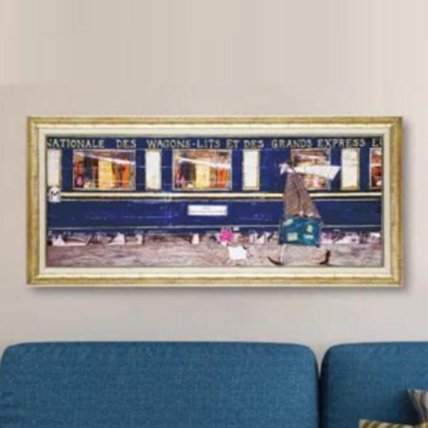 サイズ/約横94.5×縦43cm厚さ：約2.2cm重量/約1.5内容量/1枚付属品：額（吊金具付き）、額吊紐材質/樹脂フレーム仕様：絵の表面を特殊ゲル加工●イギリスの女性作家サム・トフトのアートフレームです。●絵と額がセットになった商品です...