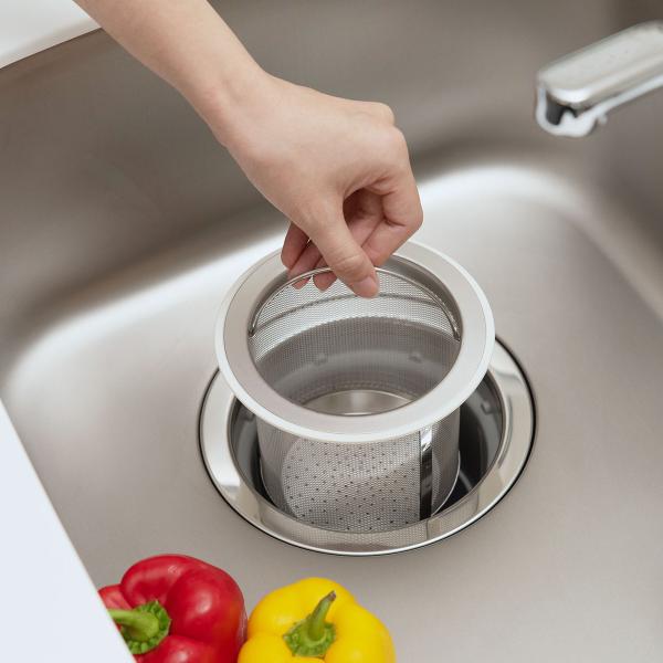 サイズ/約高さ12.7cm直径：約13.4cmカゴ部直径：約11cm重量/約130g内容量/1個材質/ステンレス生産国/日本製●衛生的に使えるステンレス製のゴミカゴです。●側面は水はけのよい網目状の加工になっています。●底面はパンチング式に...