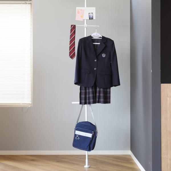 サイズ/約幅7×奥行7×高さ190〜300cmポール直径：2.5cm内容量/1本材質/本体：鉄エポキシ樹脂粉体塗装樹脂部品：ABS樹脂、合成ゴムバネ：バネ鋼、メッキねじ類：鉄、メッキ耐荷重/10kg梱包サイズ/幅9×奥行6×高さ94cmお届...