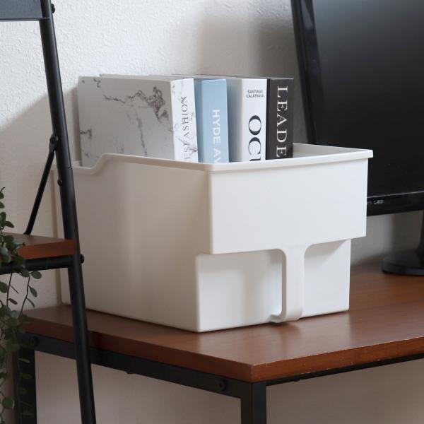 サイズ/約幅24×奥行33.4×高さ19.1cm内容量/1個材質/ポリプロピレン生産国/日本製耐熱温度/100度●吊戸棚のことを考えて作られた収納ボックスです。●出し入れスムーズな取っ手付きです。●一般的な吊戸棚は奥行き約36cmのものが多...