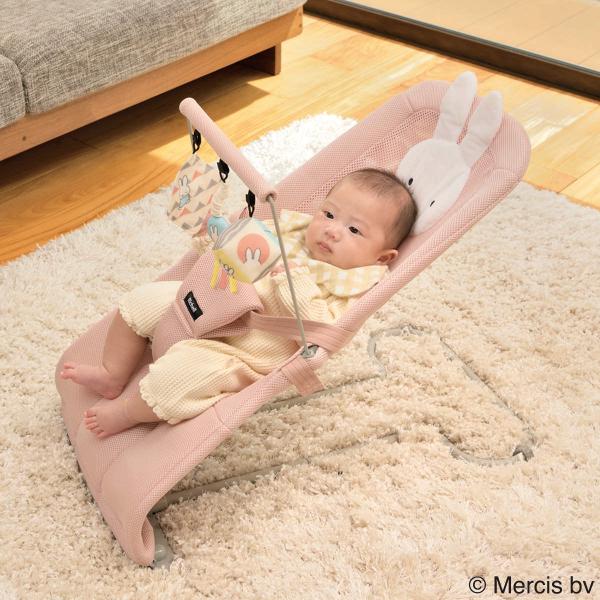 サイズ/約幅38.5×奥行68×高さ45.5・54・62cm折りたたみ時：約幅38.5×奥行82×高さ10.5cm重量/約2.3kg内容量/1台付属品：取り付けおもちゃ3個材質/本体フレーム：スチール（エポキシ塗装）ジョイント：ABS樹脂角...