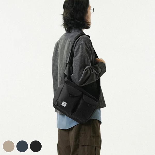 サイズ/約幅31×奥行15×高さ20cmタブレット収納ポケット：幅25×高さ8cm※最大11インチのタブレットに対応重量/約400g容量/約6L内容量/1個材質/100％PETリサイクルポリエステル種類/FogKhaki、DarkSapph...