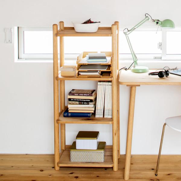 サイズ/約幅50×奥行35×高さ115cm重量/約15.5kg内容量/1台材質/オーク無垢材棚板：オーク突板オイル塗装生産国/中国製棚板1枚あたり耐荷重/約10kg組立状態/完成品梱包サイズ/幅53×奥行118×高さ38.5cmお届け梱包数...