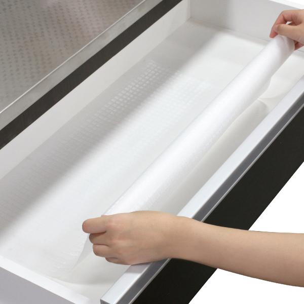 サイズ/約横35cm×縦180cm材質/EVA樹脂生産国/中国製耐熱温度/60度●システムキッチンをキレイに使える抗菌すべり止めシートです。●クッション性があるので、棚板を傷めず、キズつきを防ぎます。●表面は汚れてもふき取りやすく、お手入れ...