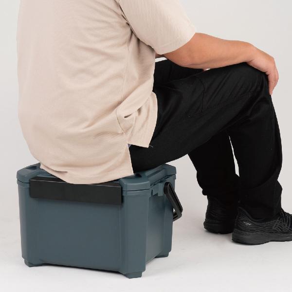 サイズ/外寸：約幅42.5×奥行33.3×高さ27.5cm内寸：約幅28.2×奥行21.2×高さ21cmハンドルを立てたときの高さ：約43.8cm重量/約2.2kg容量/約12L内容量/1個材質/本体・蓋・ハンドル：ポリプロピレンバックル：...