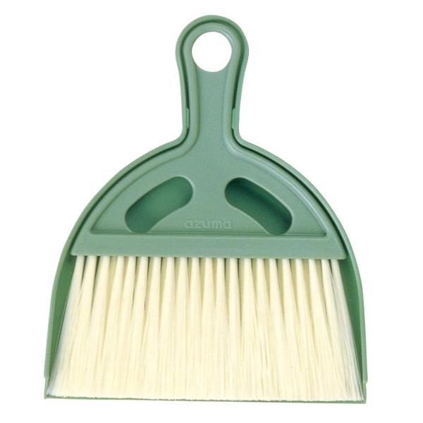 サイズ/約幅17×奥行20×高さ3cm重量/約110g内容量/ほうき、ちりとり各1個材質/ポリプロピレン生産国/日本製●テーブル・机まわりにちょうどいいほうきとチリトリのセットです。●やわらかく、しなやかな穂がやさしくゴミを掃き集めます。●...